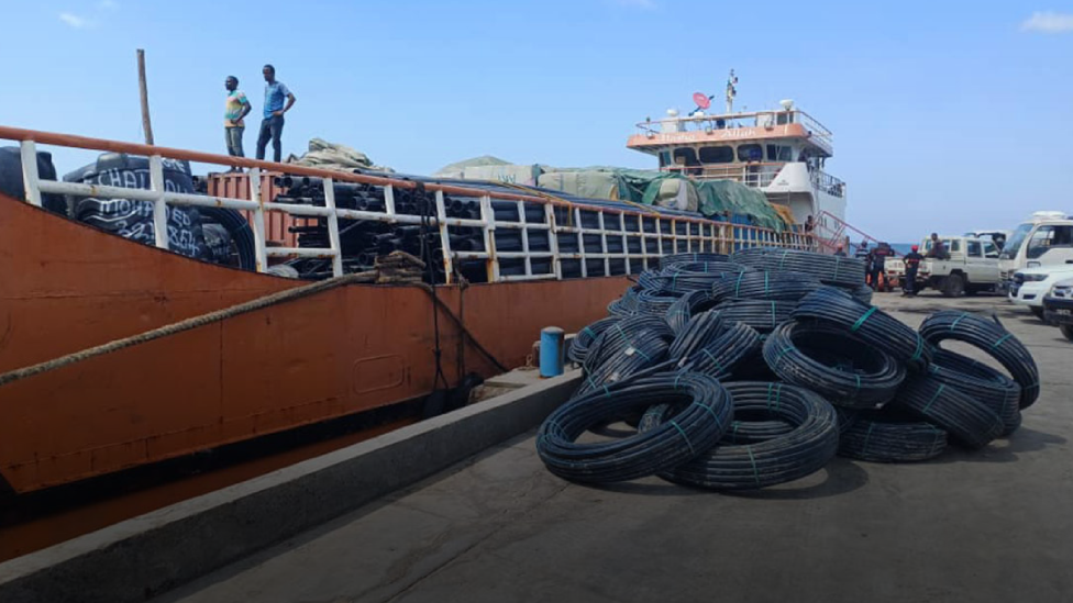 Rehabilitating the Fomboni-Djwaezi Water Network